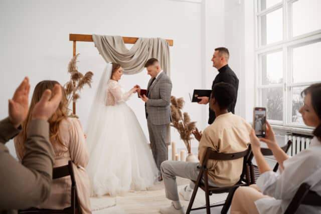 Getting Married at Home: Tips for an Amazing & Affordable Home Wedding ...